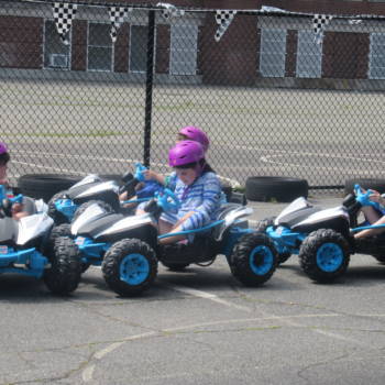 Camp Bnos Yam – A splashing fun summer!