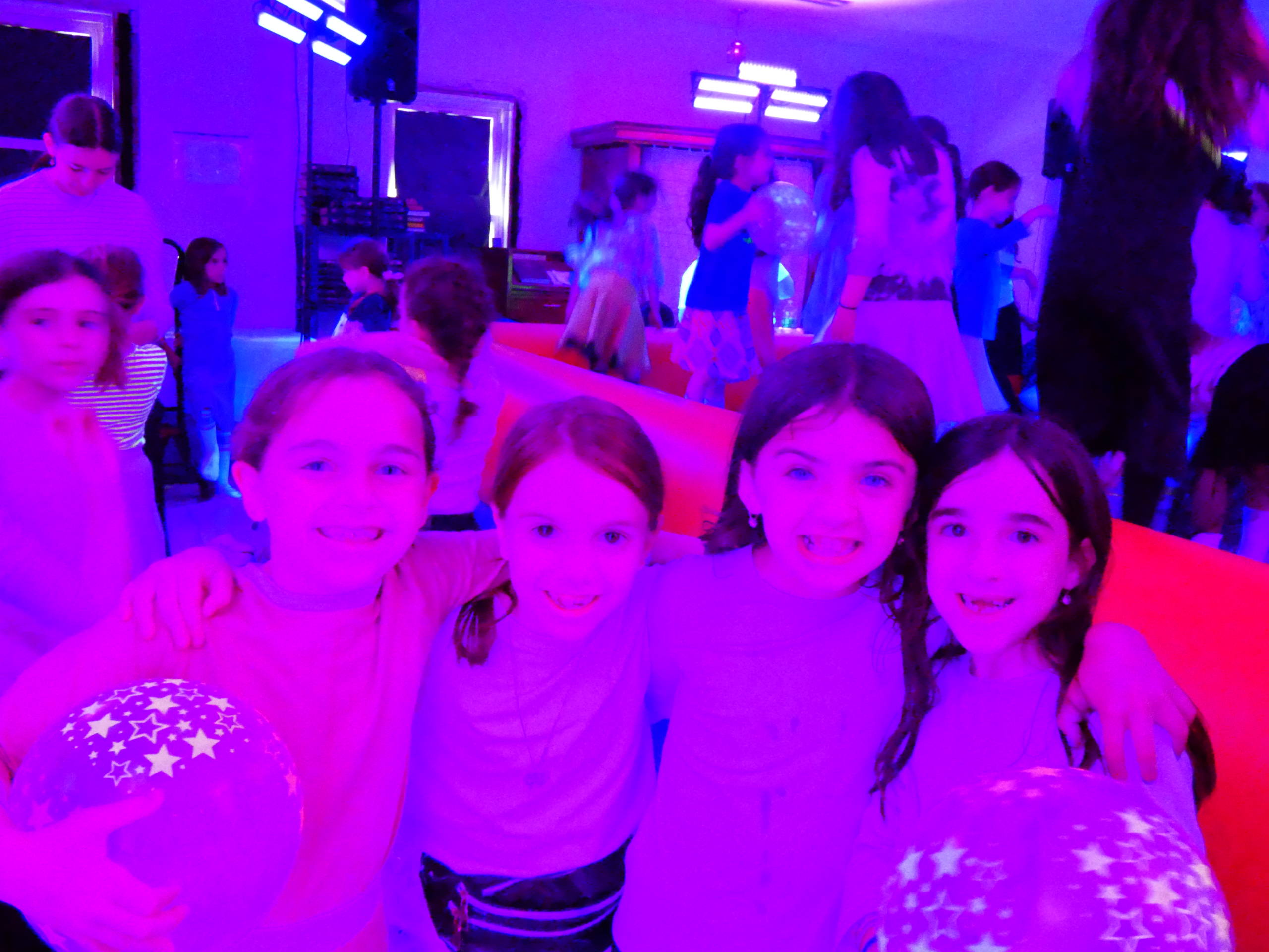 Camp Bnos Yam – A splashing fun summer!